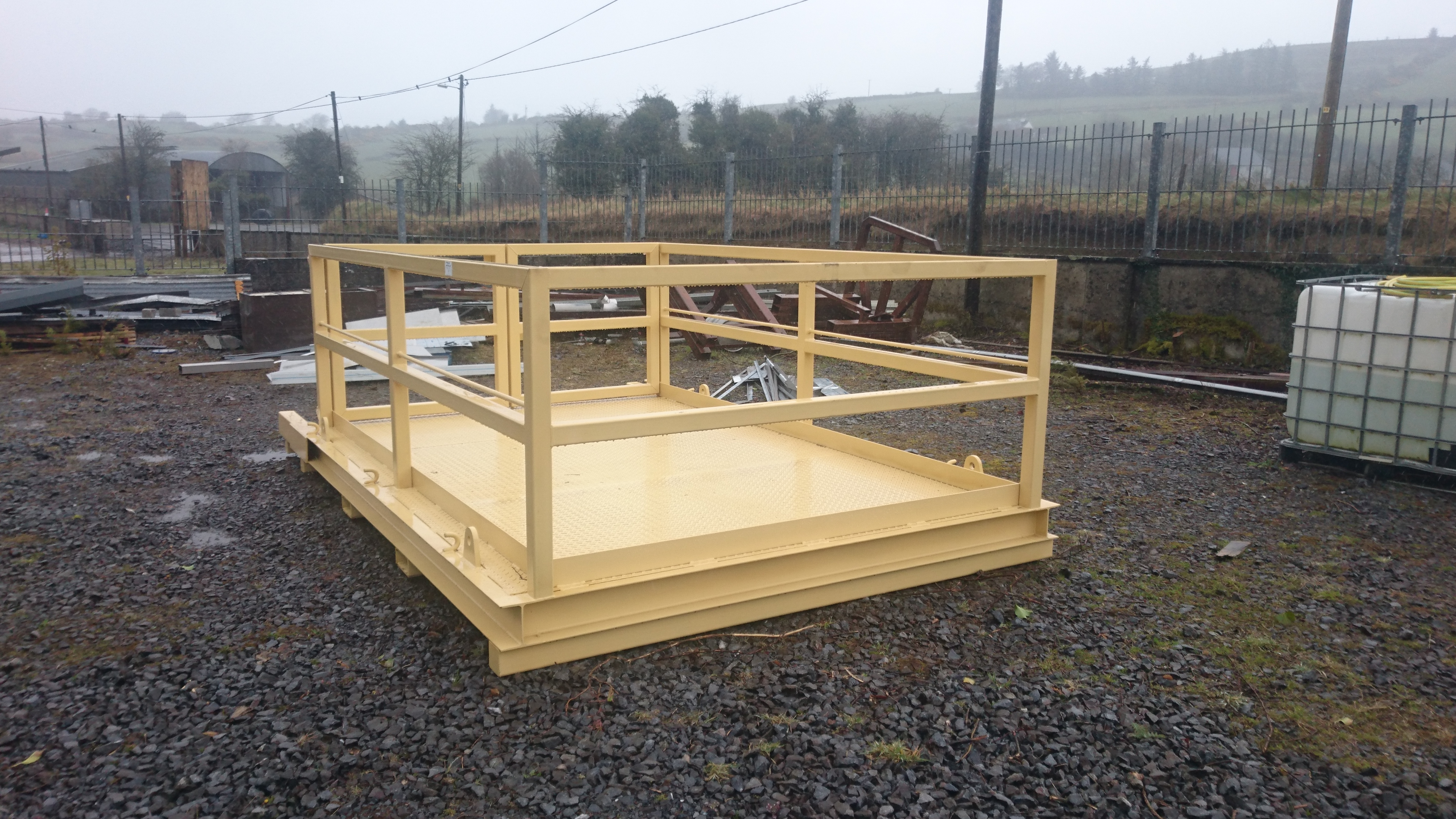 Lifting Platform Back – Phil Purcell Engineering Ltd